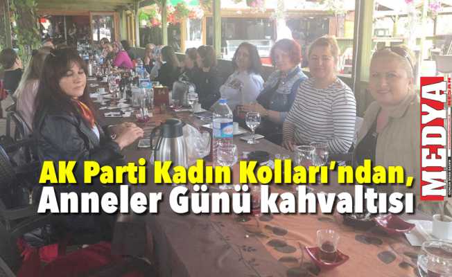 AK Parti Kadın Kolları’ndan, Anneler Günü kahvaltısı - MEDYA KEŞAN AK Parti Kadın Kolları’ndan, Anneler Günü kahvaltısı - MEDYA KEŞAN